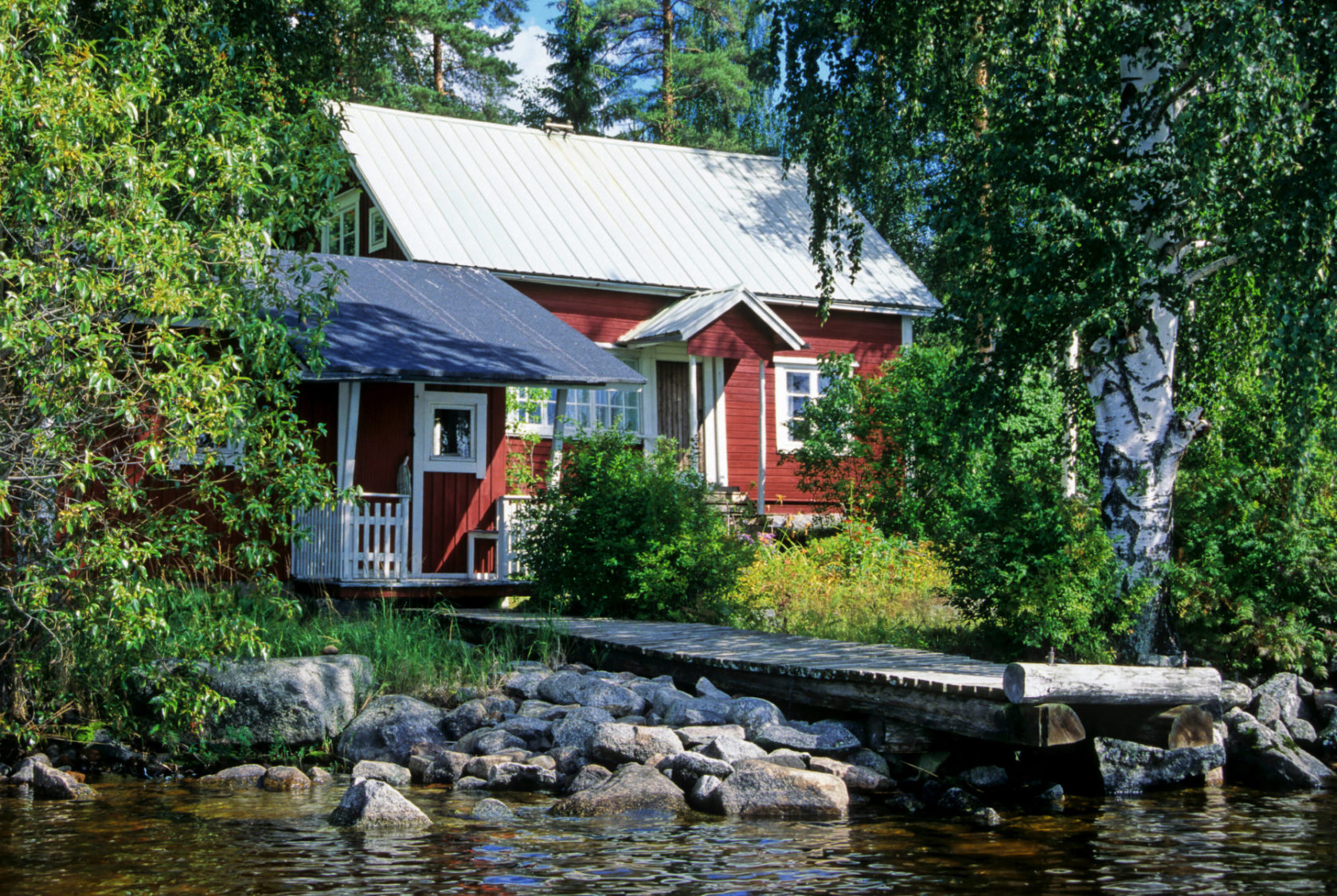 Enjoying Midsummer the Finnish way - thisisFINLAND