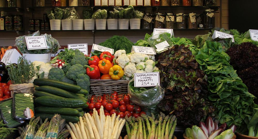 Go local in Finnish market halls - thisisFINLAND