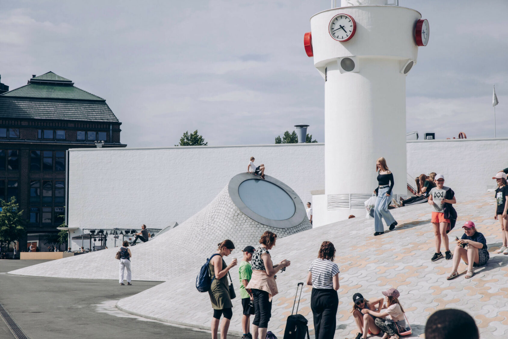 For seventh year running, Finland is first in World Happiness Report – other Nordics in top 7 ...