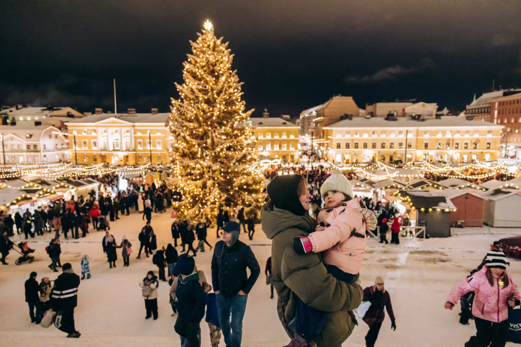 Finnish Christmas spirit brightens Helsinki streets for holiday season ...